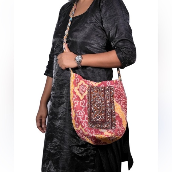 Kantha Bae | Bags | Kantha Bucket Style Embroidered Crossbody Nwot ...